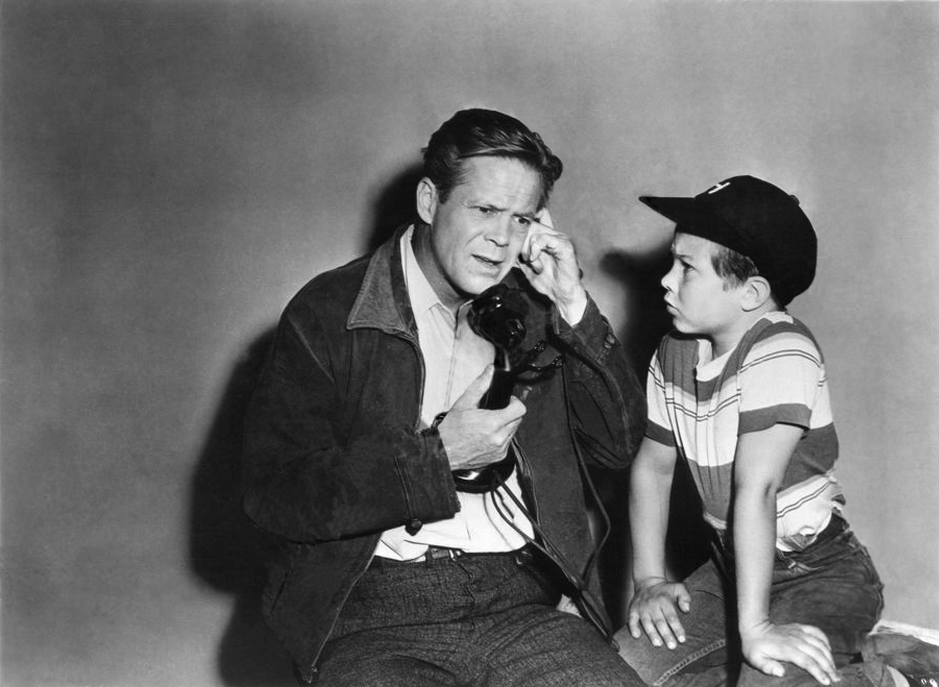 Dan Duryea Central: Chicago Calling (1952)