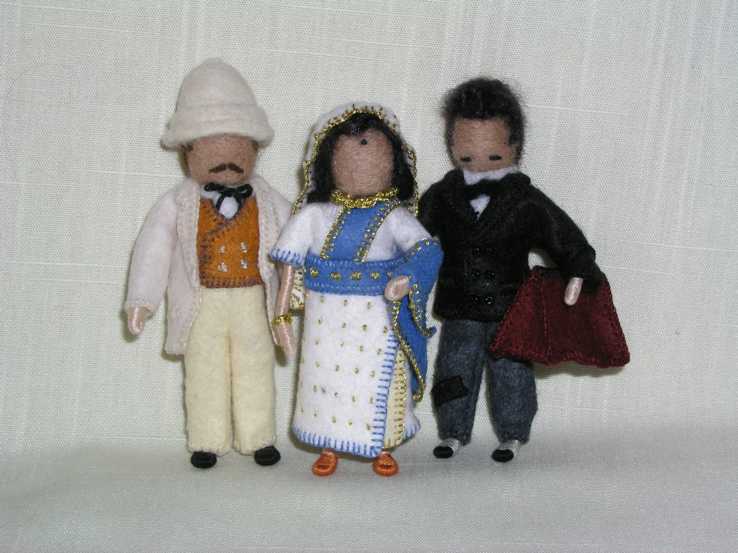 Around the World in 8o Days Minikins